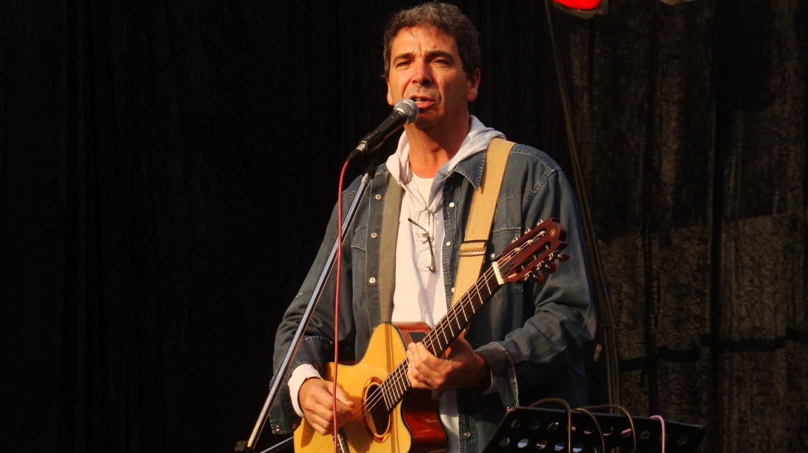 Concierto solidario: A 30 años de su primer disco, Copani se presenta ...